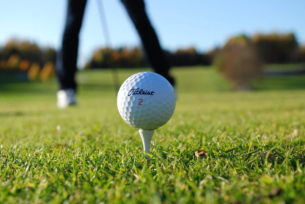 Are you standing too far from the golf ball? This test shows you - Golf ...