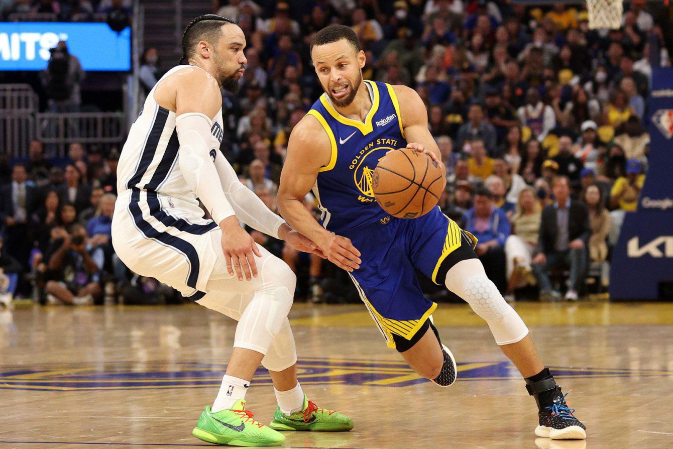 Mr. Throwback | Stephen Curry Throws Danny’s Daughter an Expensive ...