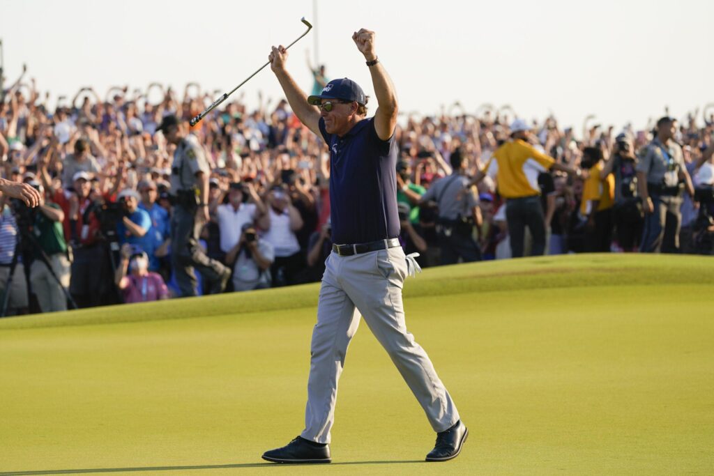 Unpacking the Thrills of Competitive Golf: A Deep Dive into the Game's ...